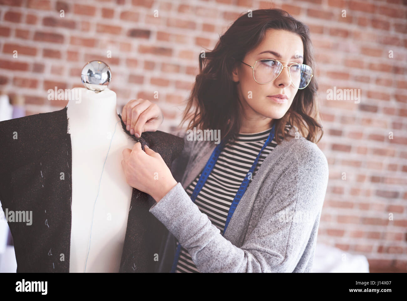 Stitching pattern hi-res stock photography and images - Alamy