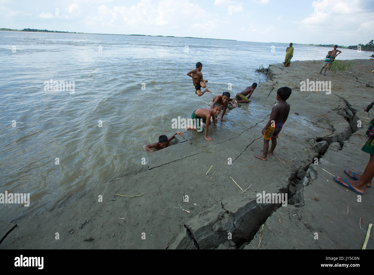 Padma river erosion hi-res stock photography and images - Alamy
