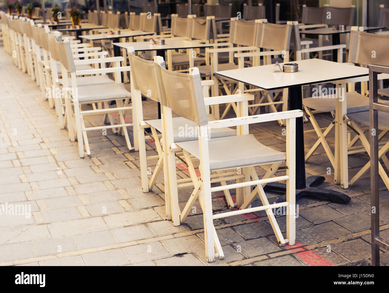 Street cafe. Cozy outdoor restaurant Stock Photo - Alamy