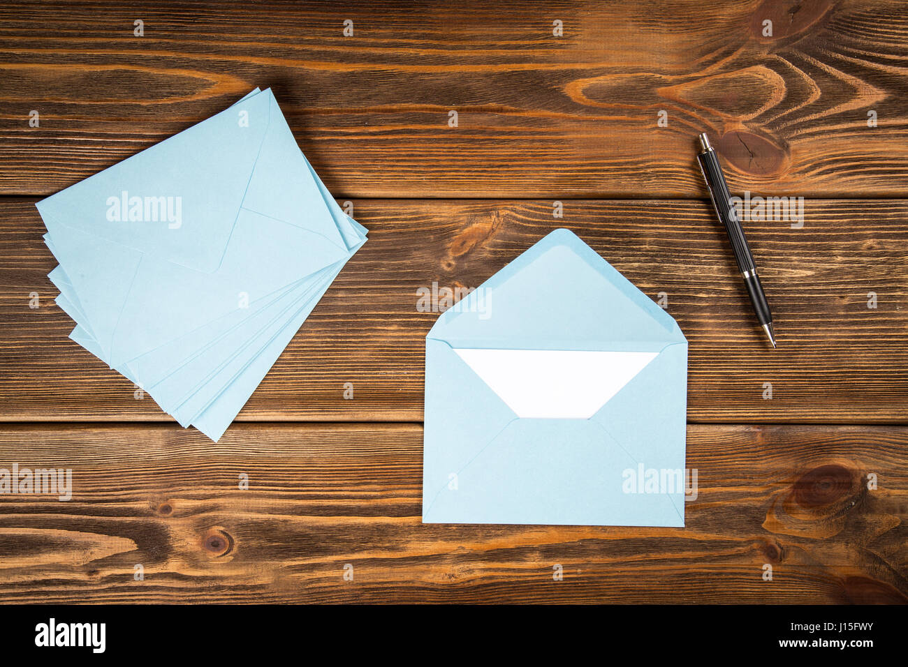 Hand post letter man hi-res stock photography and images - Alamy