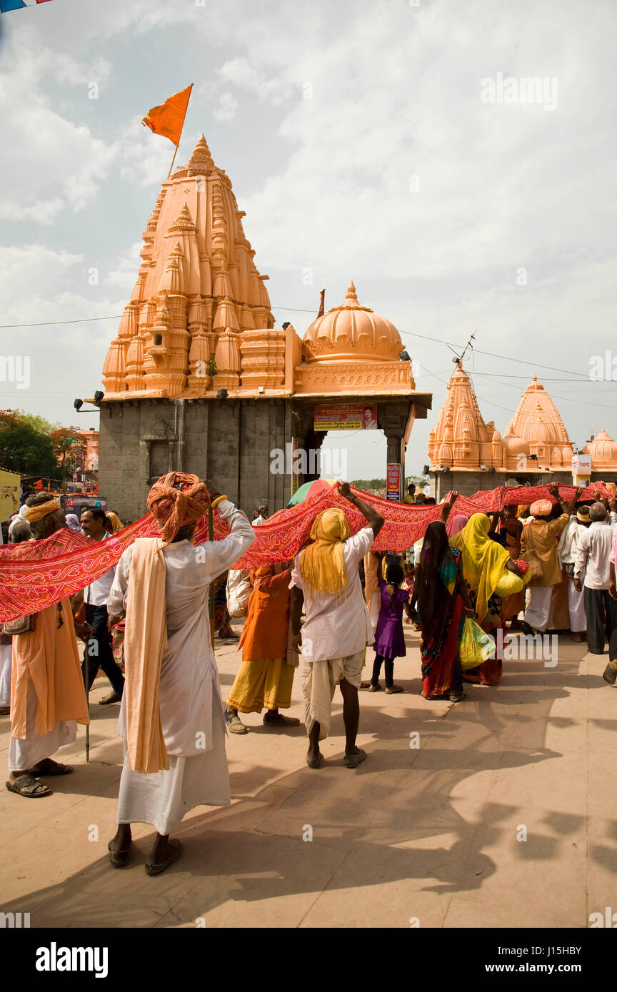 Chunari hi-res stock photography and images - Alamy