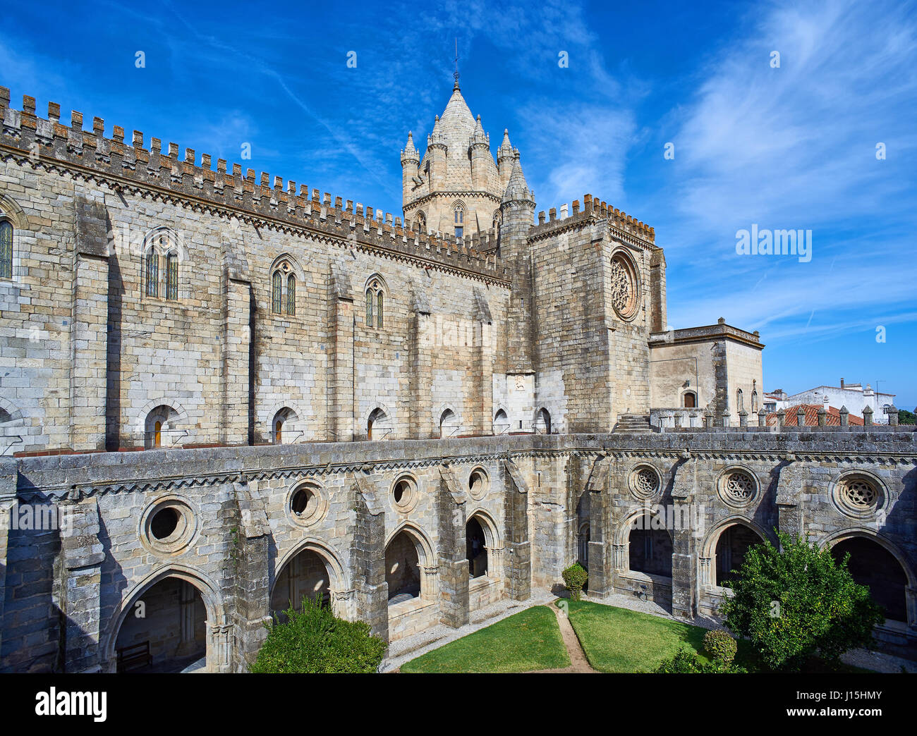 Se catedral de evora se catedral basilica de nossa hi-res stock ...