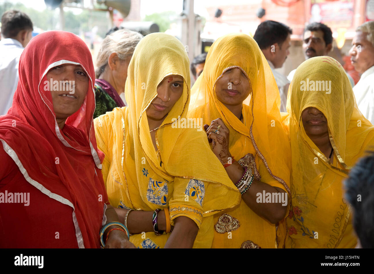 Women ramghat on kshipra river hi-res stock photography and images - Alamy