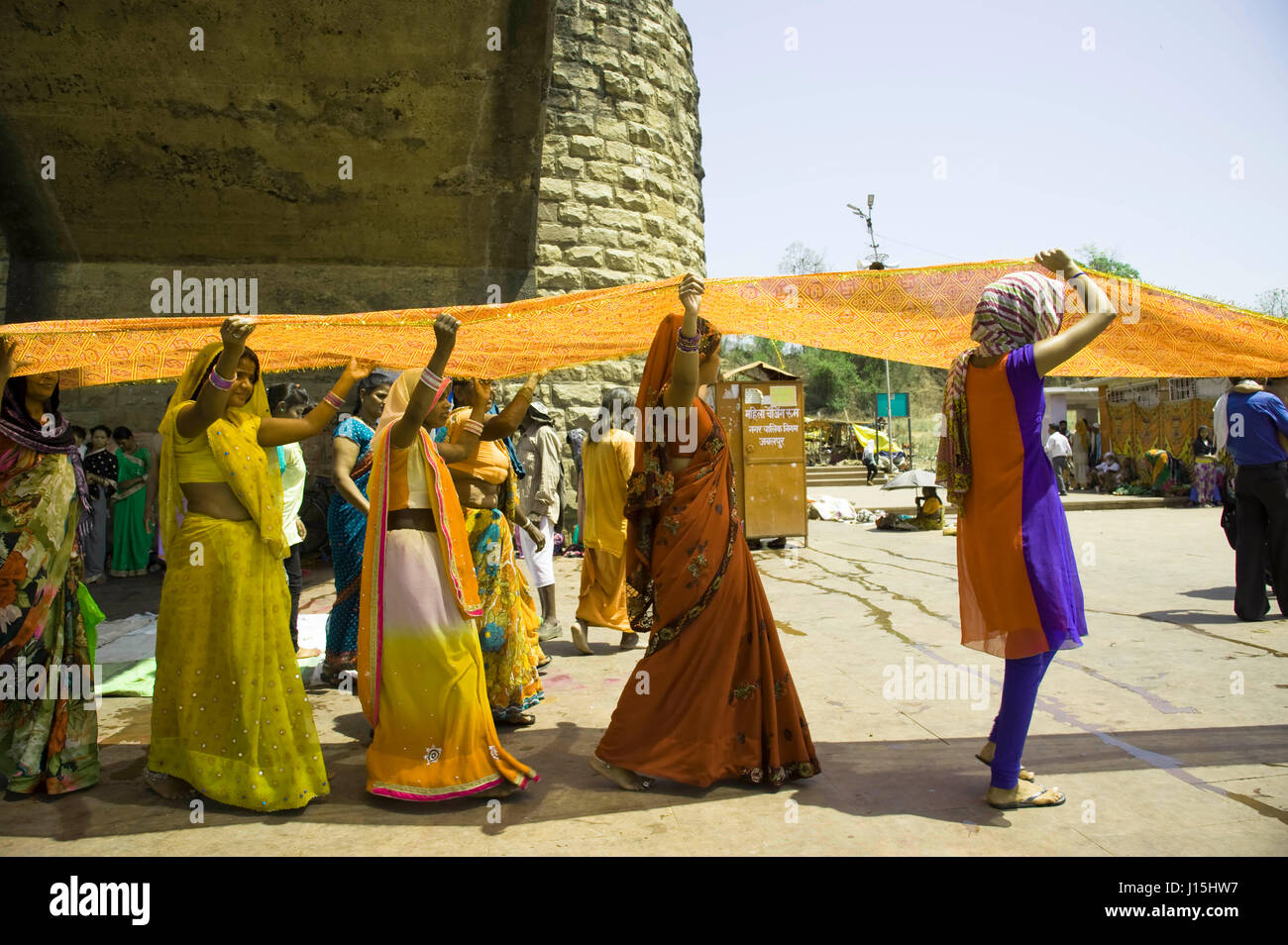 Pilgrims going for chunari yatra, jabalpur, madhya pradesh, india, asia ...