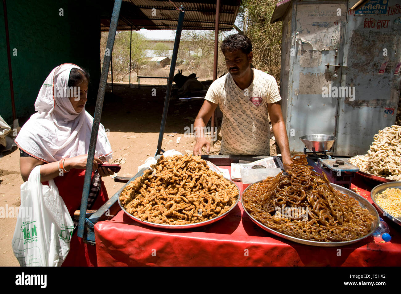 Jalebi shop on street, tilwara ghat, jabalpur, madhya pradesh, india ...