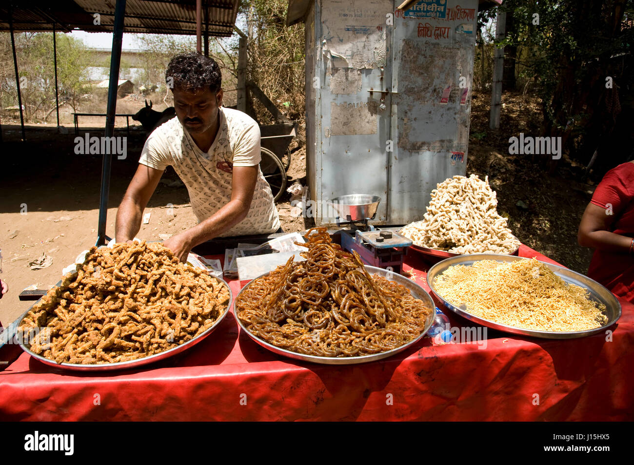 Jalebi shop on street, tilwara ghat, jabalpur, madhya pradesh, india ...