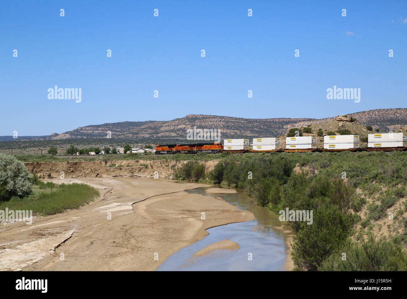 Double stacked containers hi-res stock photography and images - Alamy