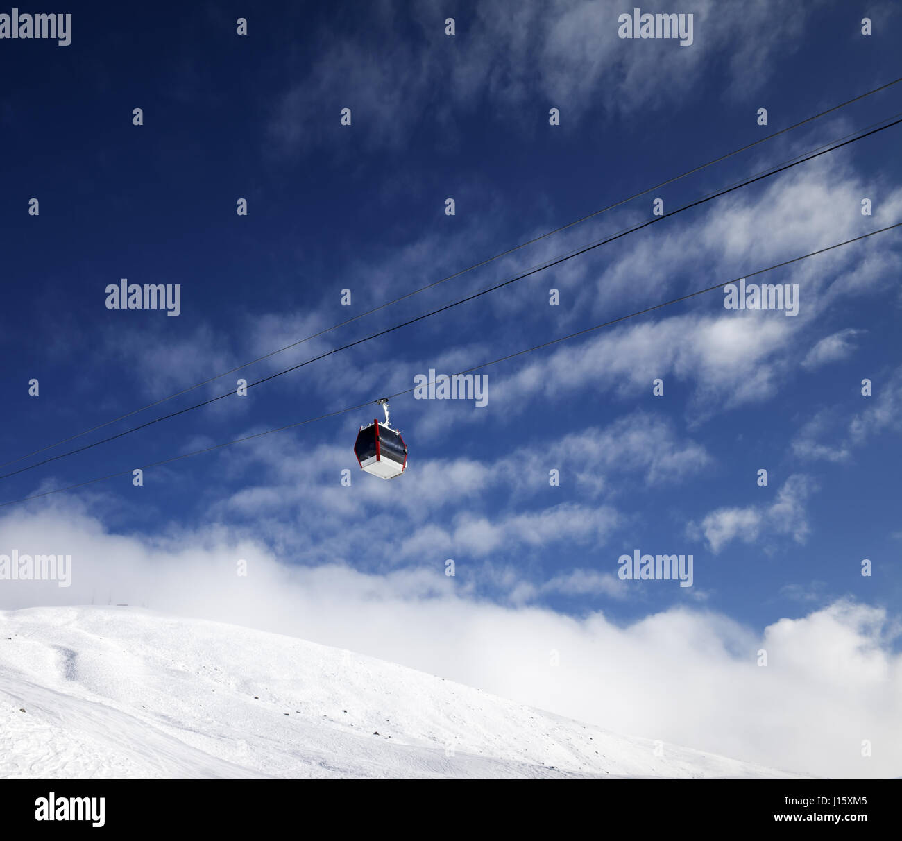 Gudauri ski cable car gondola hi-res stock photography and images - Alamy