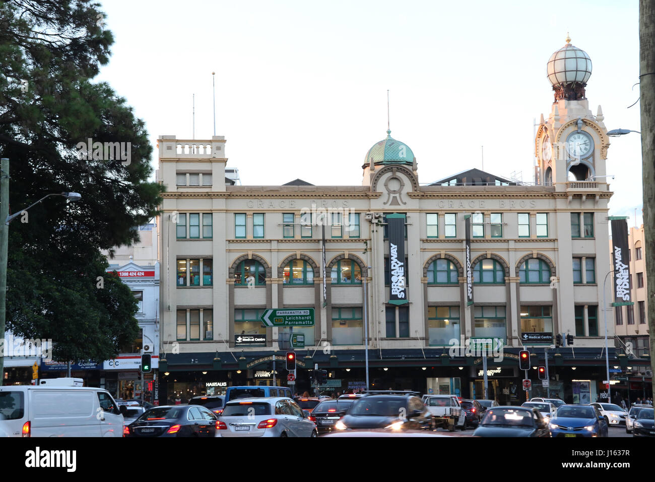 Broadway Shopping Centre, 1 Bay St, Broadway NSW 2007 Stock Photo - Alamy