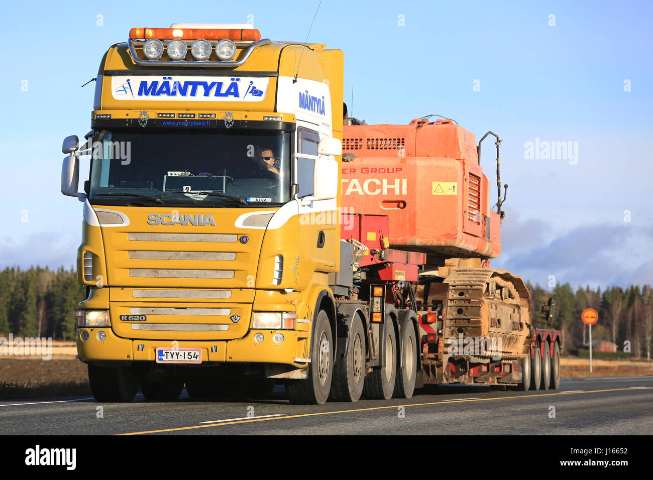 Lowboy trailer scania hi-res stock photography and images - Alamy