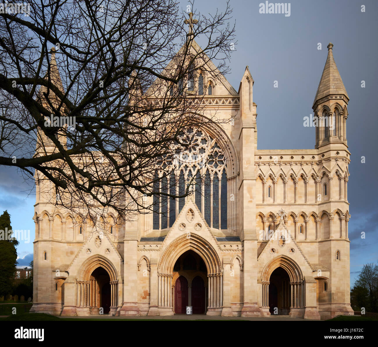St Albans Cathedral (also known as St Albans Abbey), St Albans, UK ...