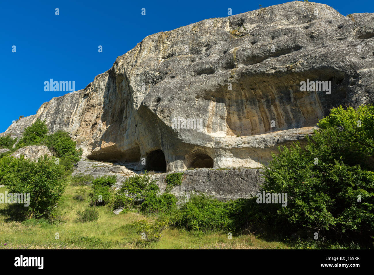 Cave City in Cherkez-Kermen Valley, Crimea Stock Photo - Alamy