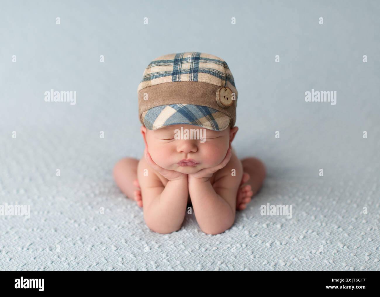 Frog pose hi-res stock photography and images - Alamy