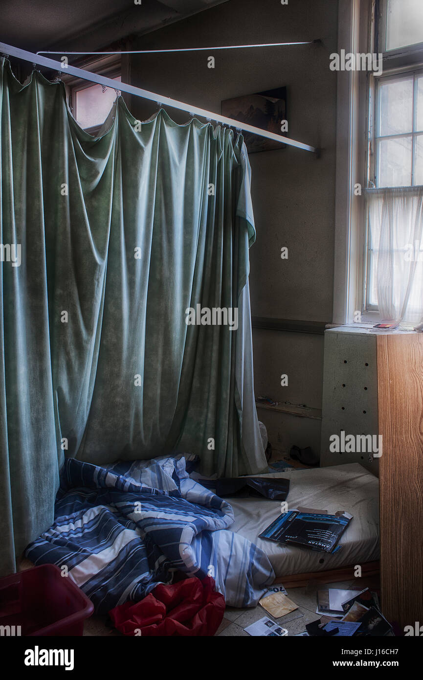 Mental patient victorian hi-res stock photography and images - Alamy