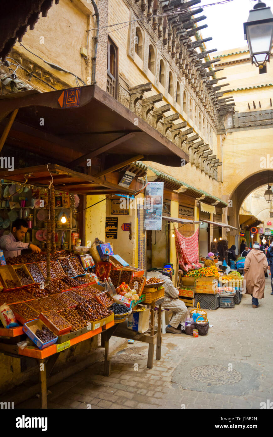 Kasbah food market, Rue Talaa Kebira, Fes el-Bali, Medina, Fez, Morocco ...