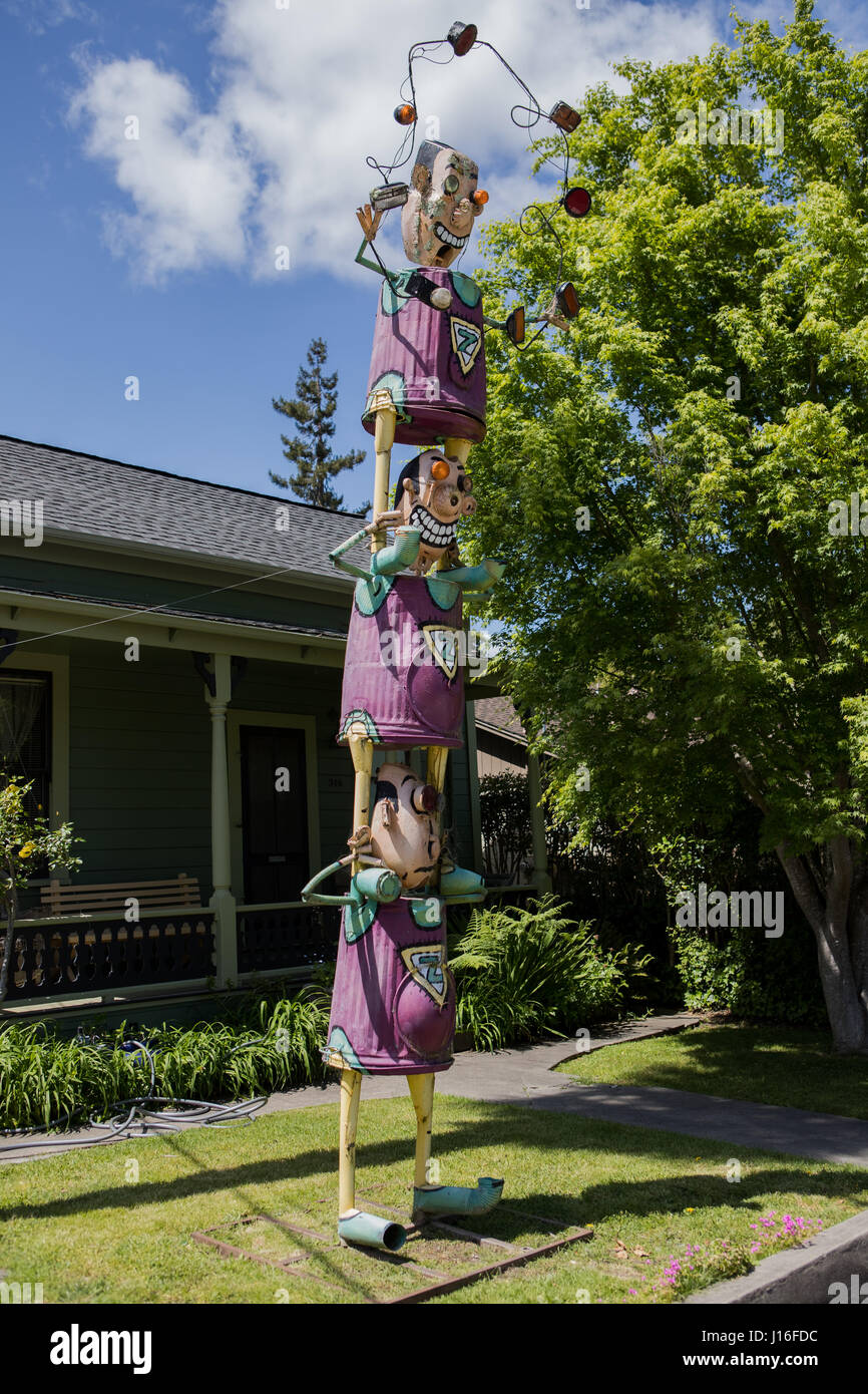 Florence Avenue, Sebastapol, Calfornia. The residents here have ...