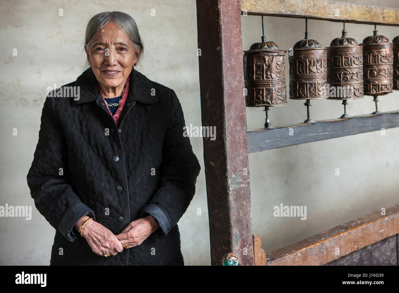 A Wife Of Former Mustang King Jigme Palbar Bista In Lo Manthang ...
