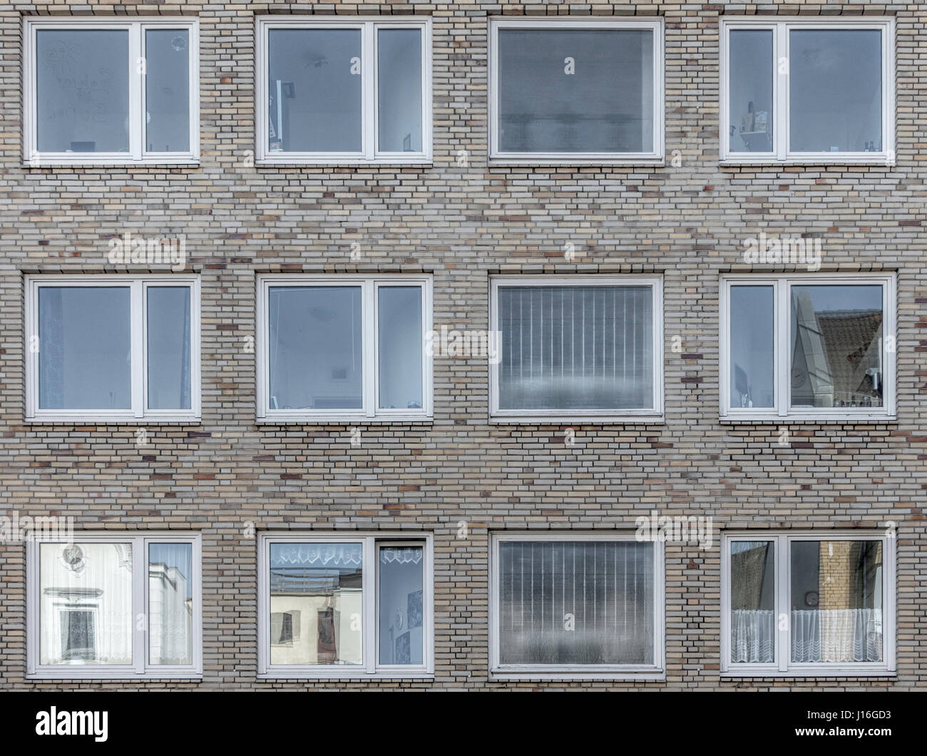 Mauer fenster hi-res stock photography and images - Alamy