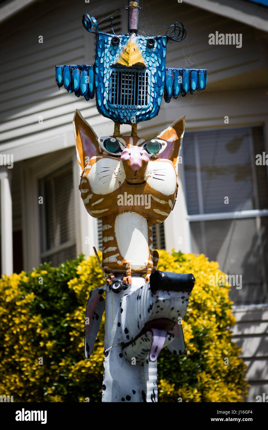 Florence Avenue, Sebastapol, Calfornia. The residents here have ...