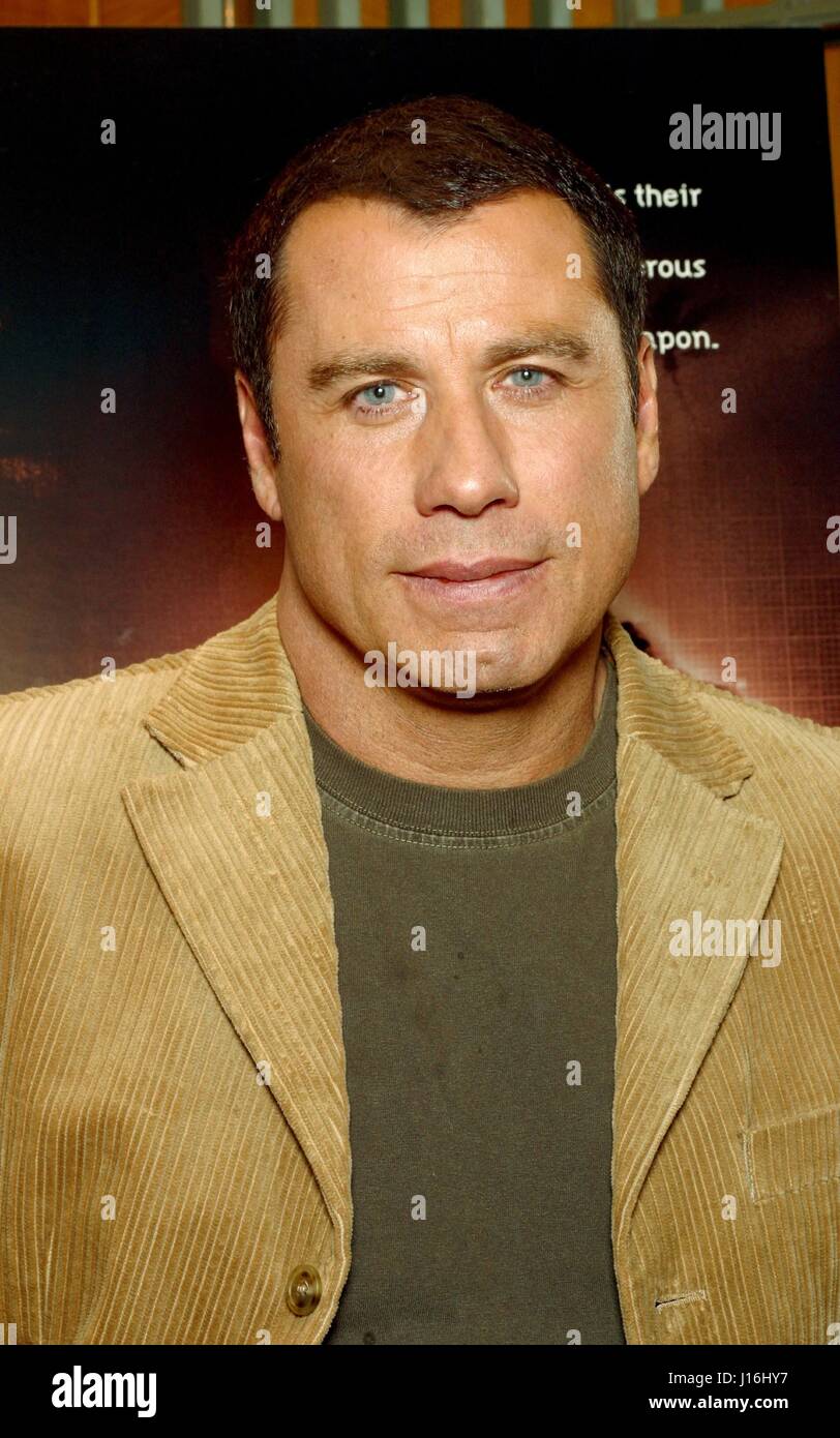 Basic 2003 john travolta hi-res stock photography and images - Alamy