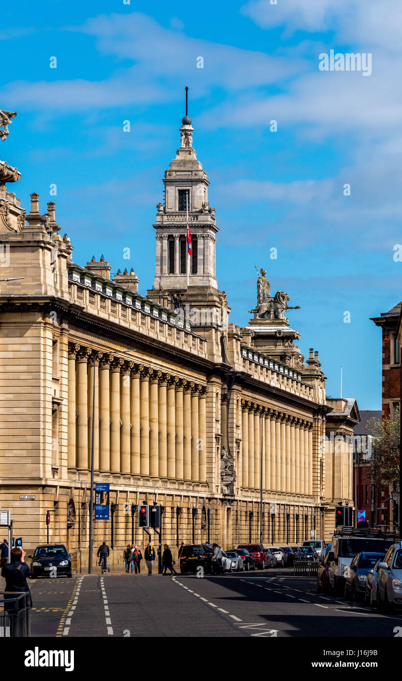 The Guildhall, Hull, UK Stock Photo - Alamy