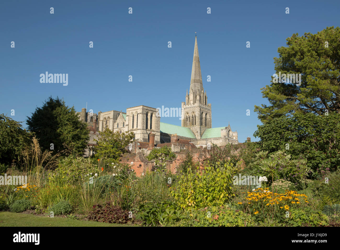 Chichester cathedral exterior hi-res stock photography and images - Alamy