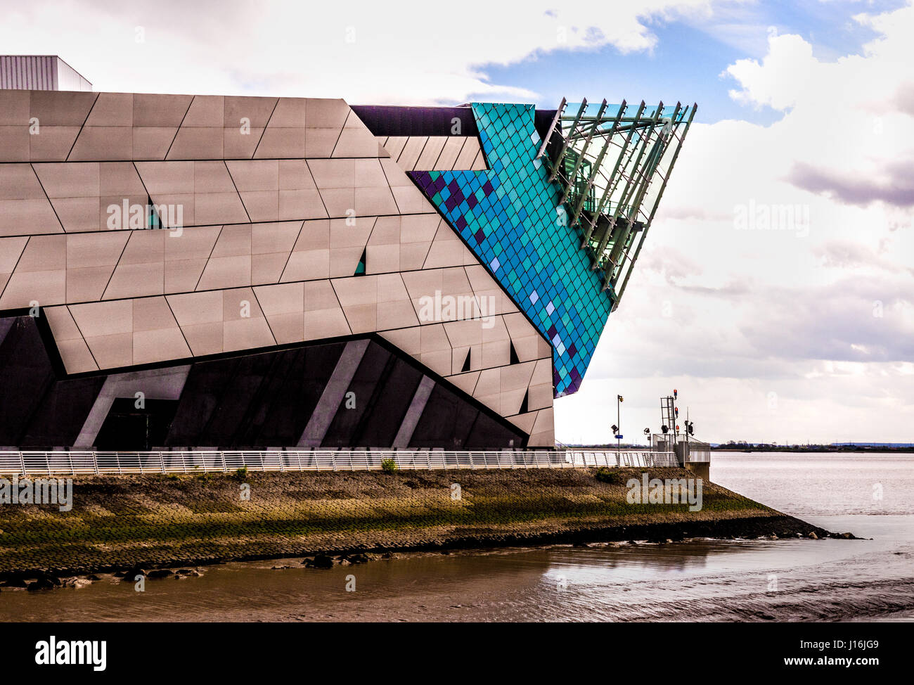 The deep hull terry farrell hi-res stock photography and images - Alamy