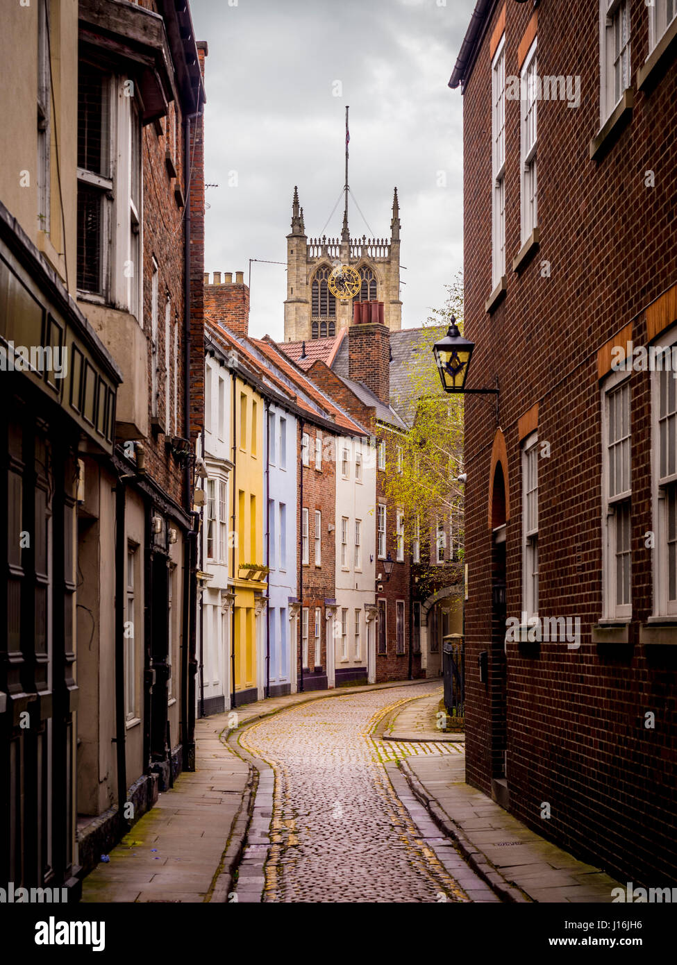 Holy trinity minster hull hi-res stock photography and images - Alamy