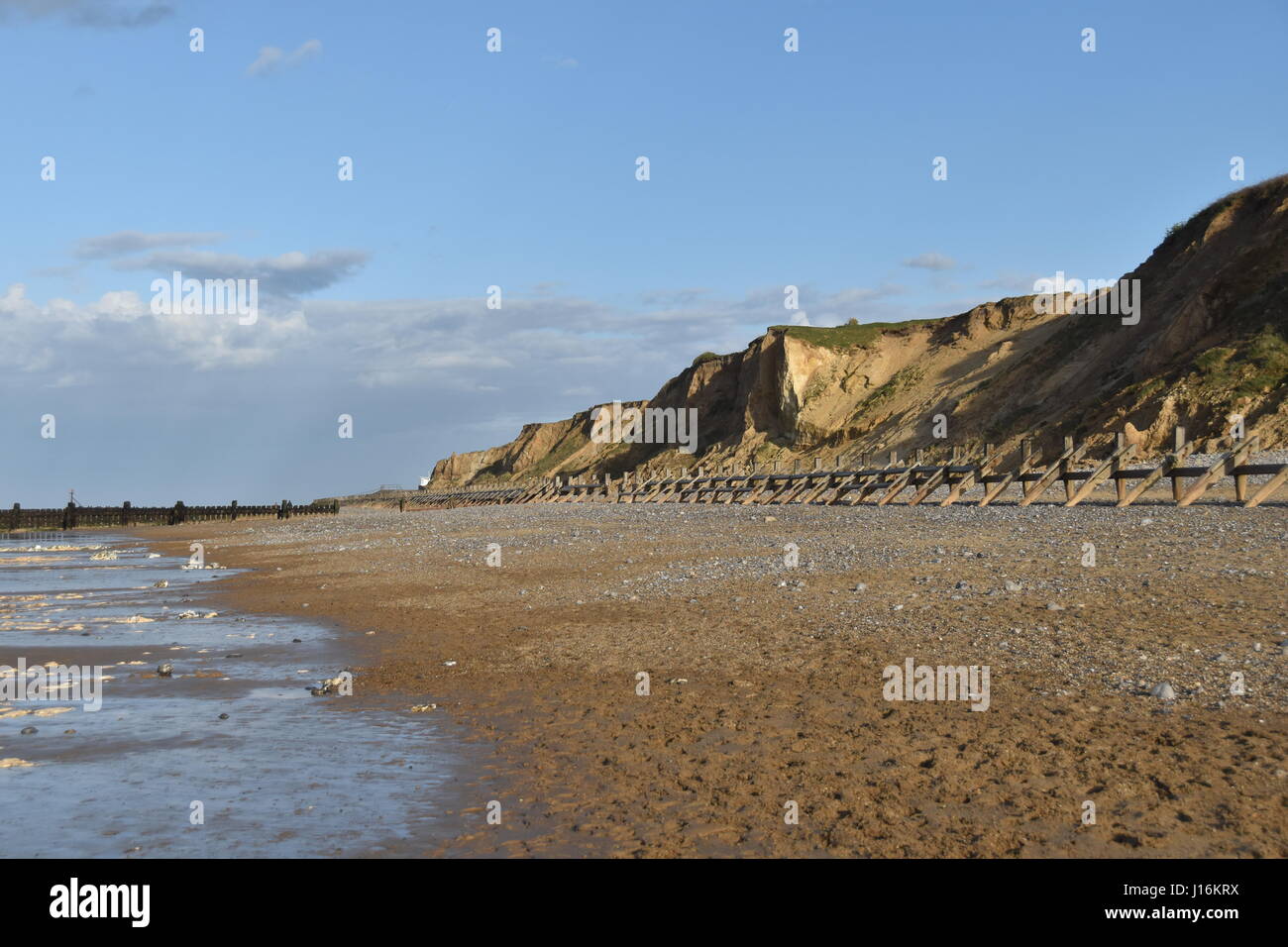 East runton beach hi-res stock photography and images - Alamy