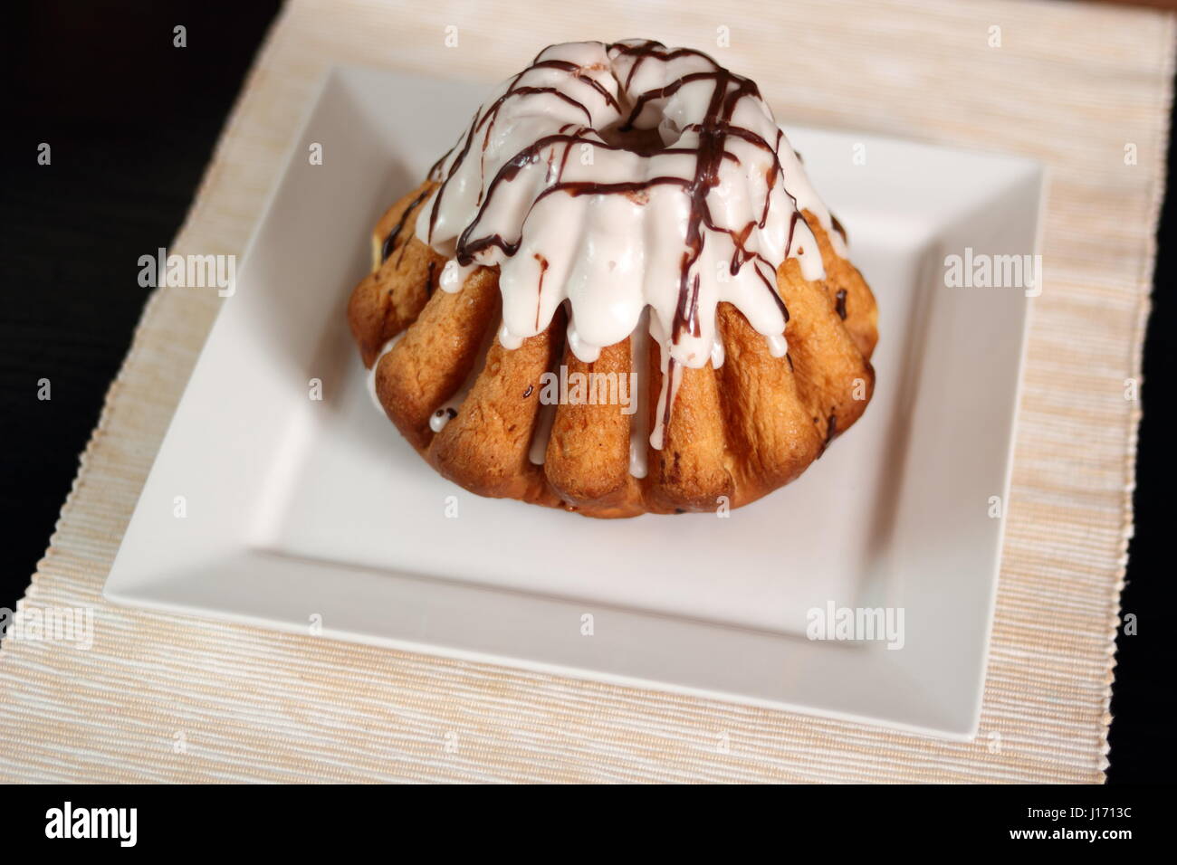 Sweet yeast cake with sugar icing Stock Photo - Alamy