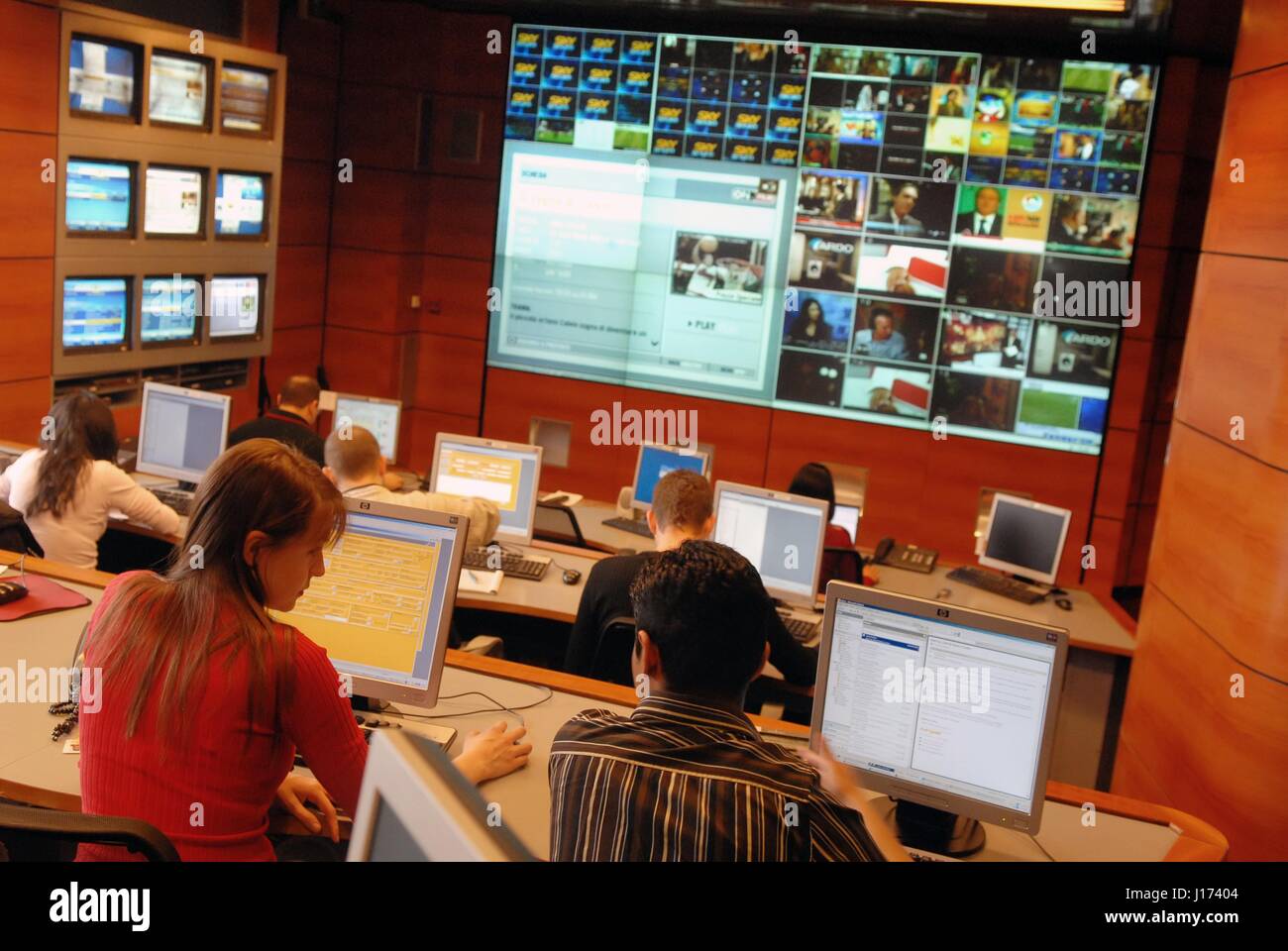 Fastweb italy hi-res stock photography and images - Alamy