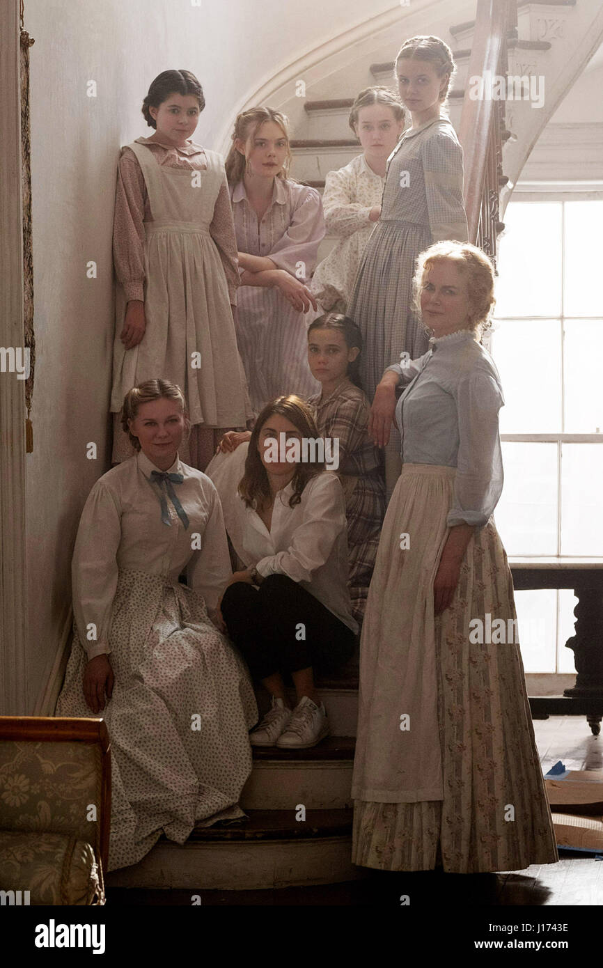 THE BEGUILED, director Sofia Coppola (center), surrounded by: clockwise ...
