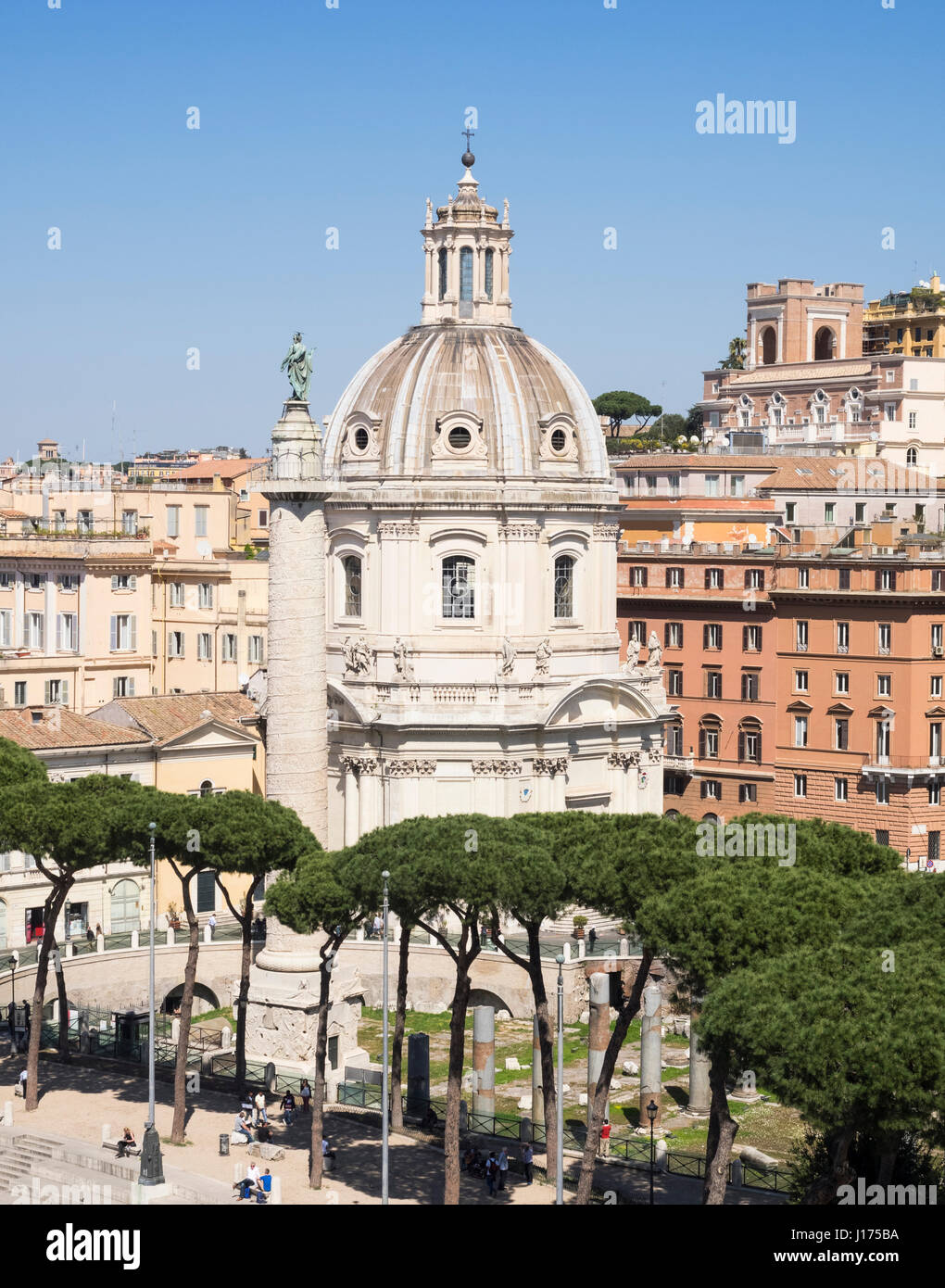 Cupola di roma italia cupola hi-res stock photography and images - Alamy