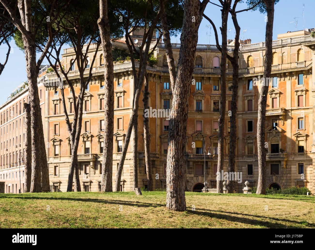 Roman building and trees Stock Photo - Alamy