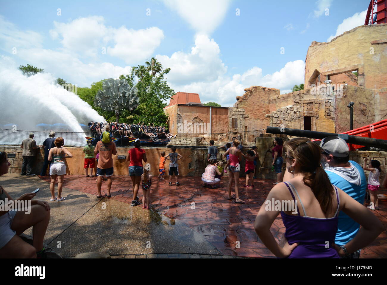 theme park people on rides and coasters Stock Photo - Alamy