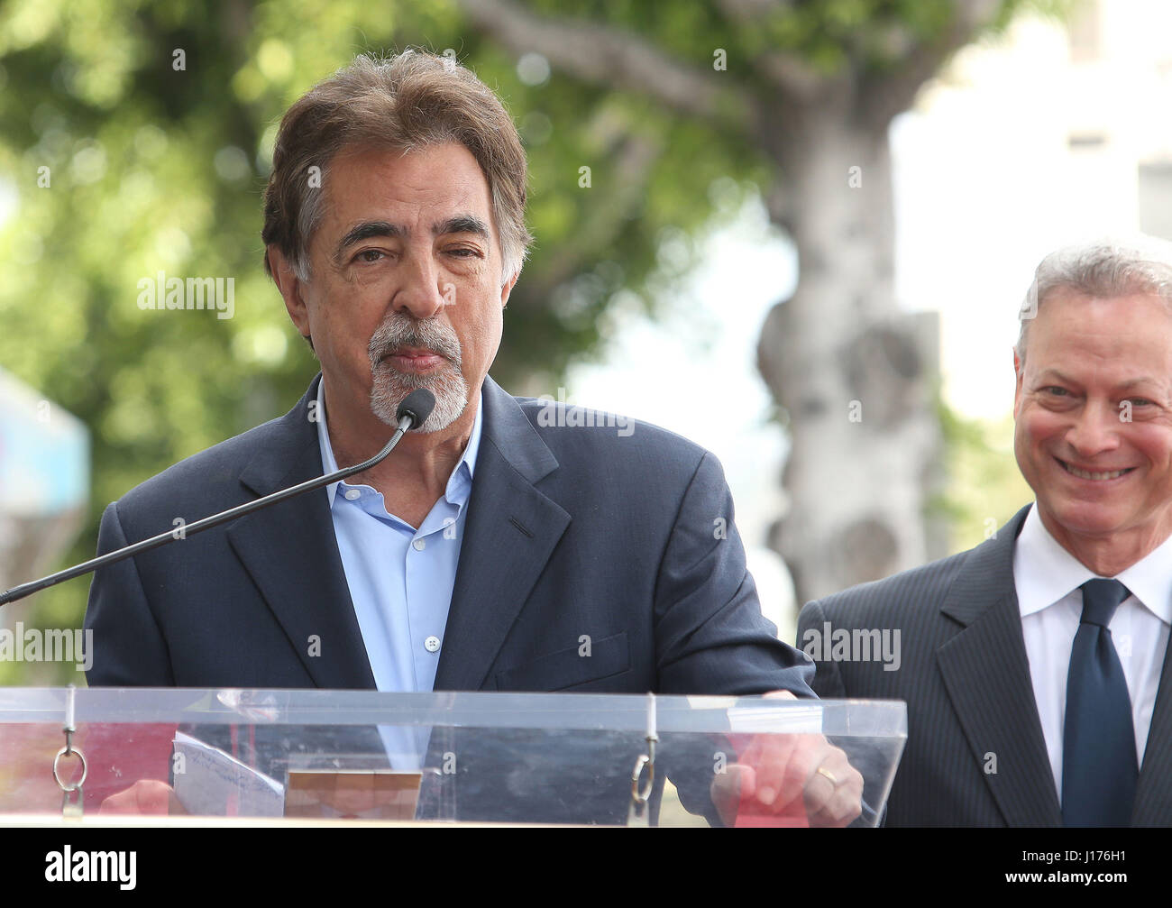 Hollywood, California, USA. 17th Apr, 2017. Joe Mantegna, Gary Sinise ...