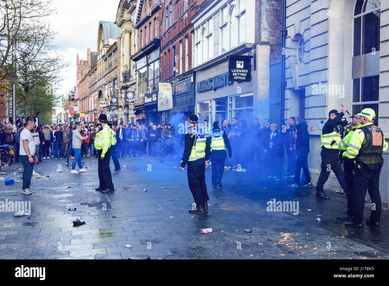 Football hooligans fighting uk hi-res stock photography and images - Alamy