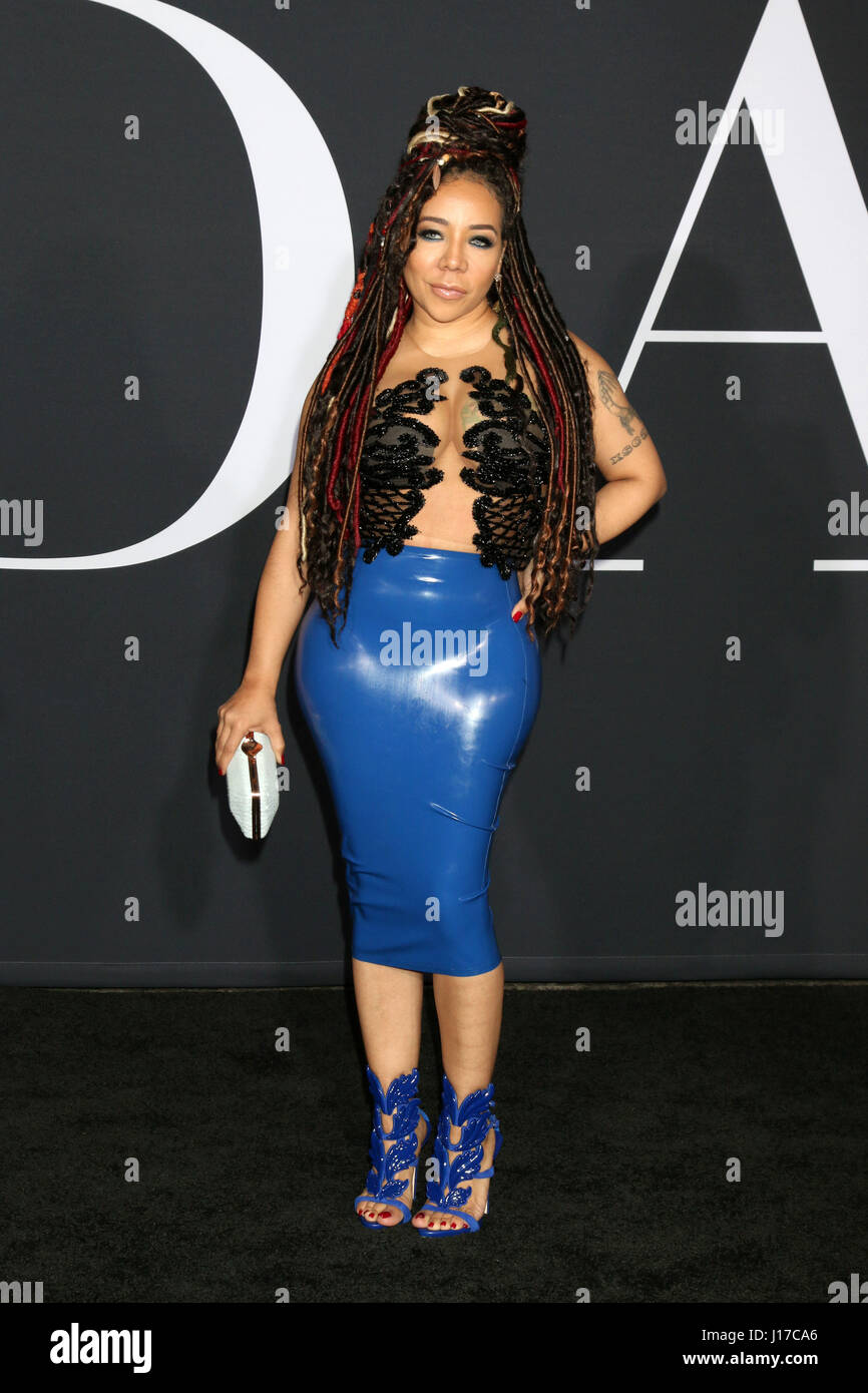 Tameka Tiny Cottle High Resolution Stock Photography and Images - Alamy