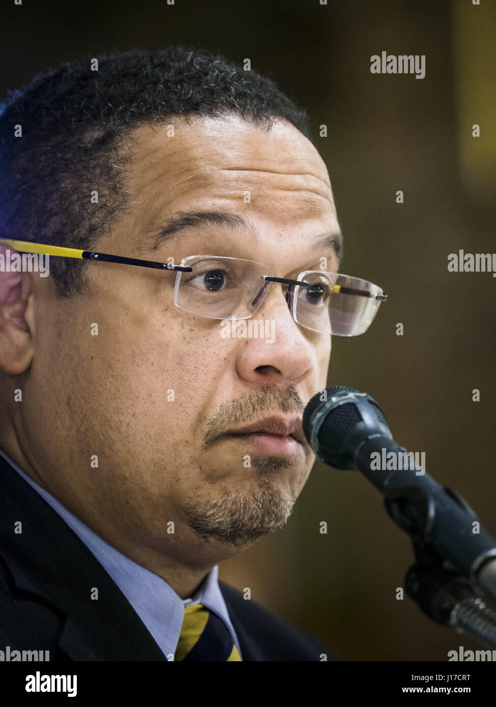 Keith ellison meeting hi-res stock photography and images - Alamy