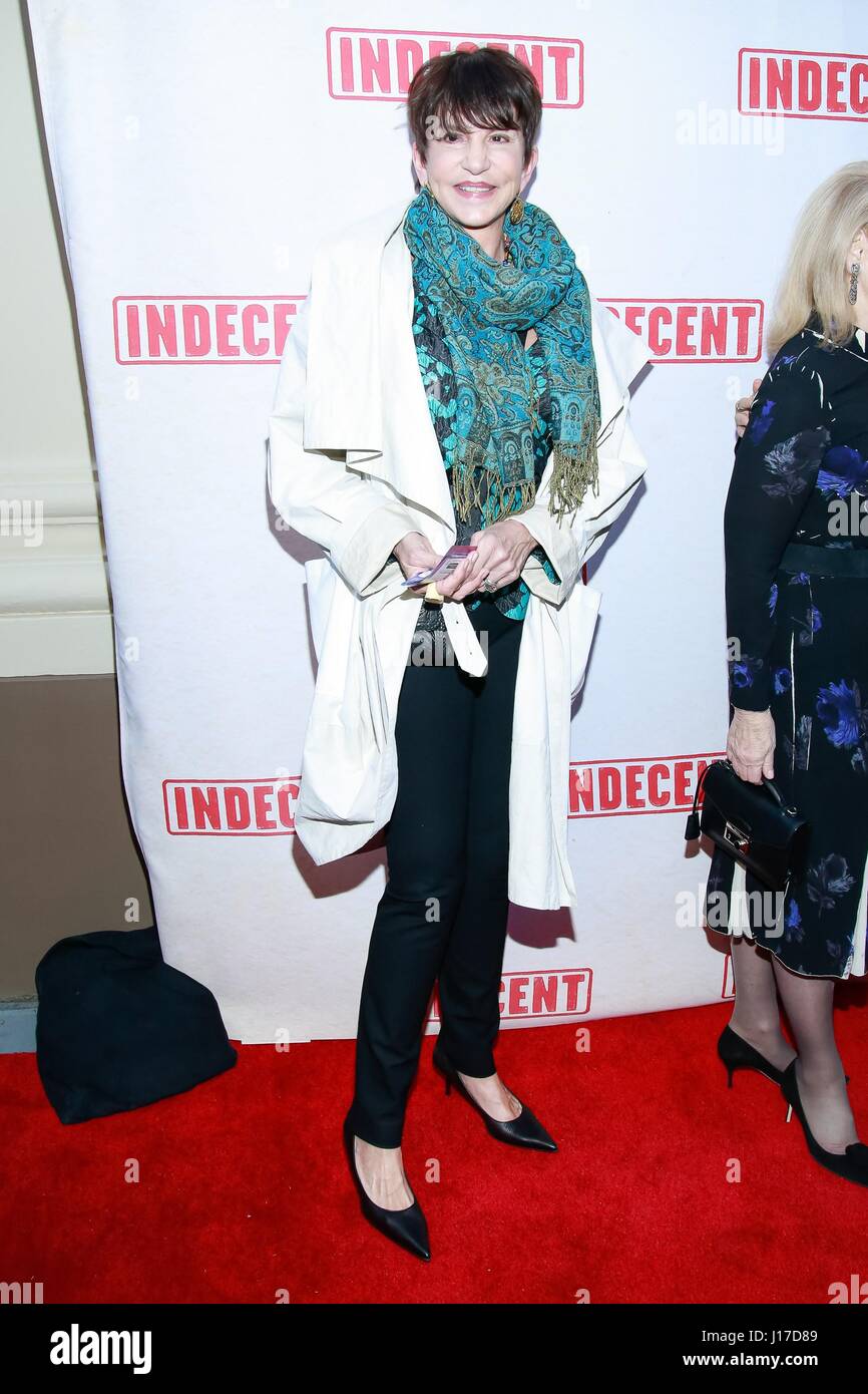 Mercedes ruehl High Resolution Stock Photography and Images - Alamy