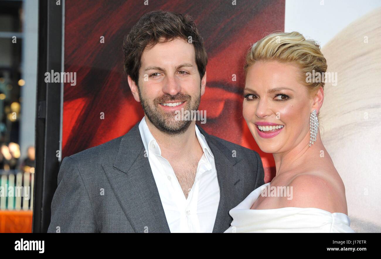 Los Angeles, CA, USA. 18th Apr, 2017. Katherine Heigl, Josh Kelley at ...