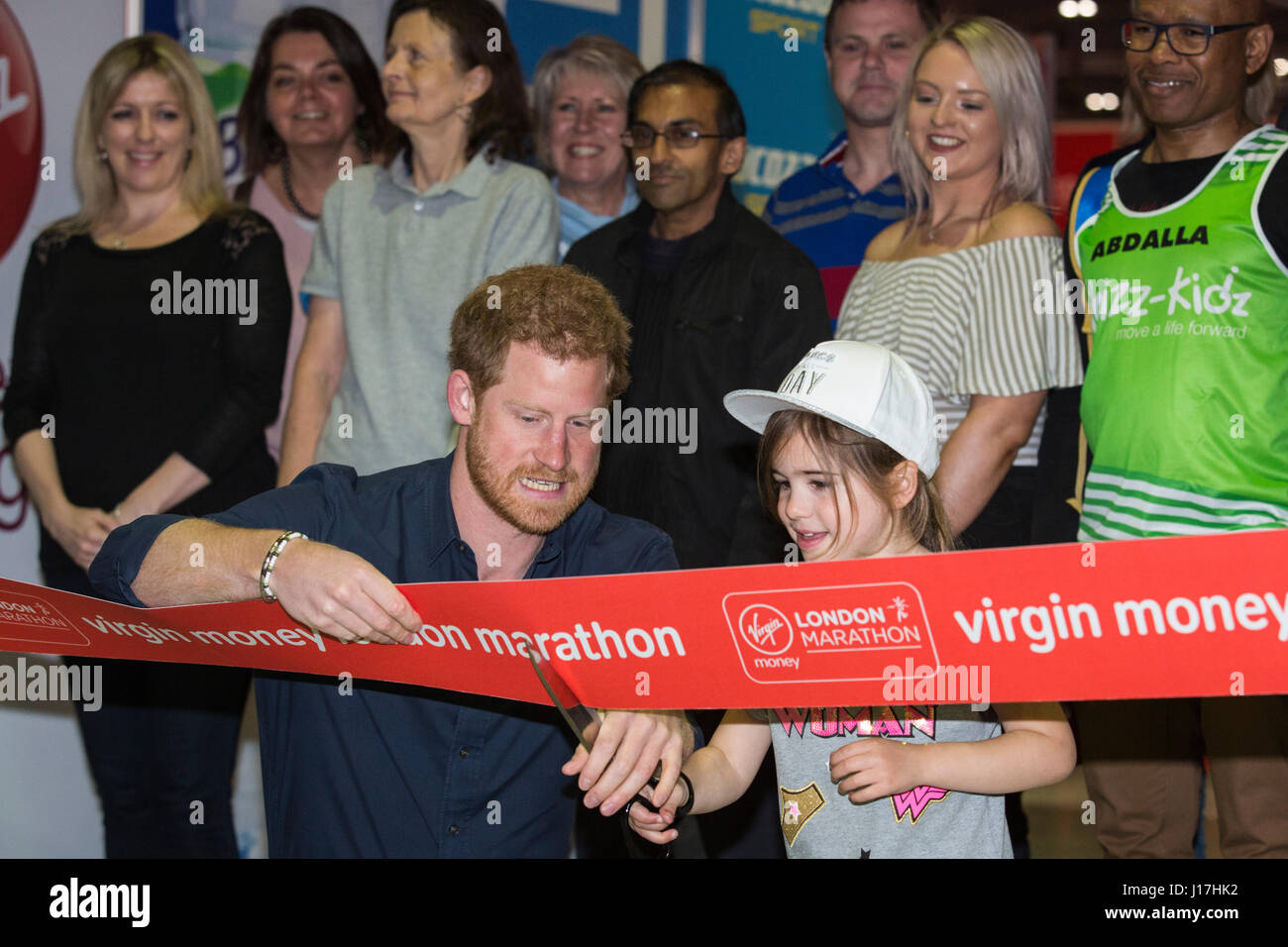 Opening of london marathon london excel hi-res stock photography and ...