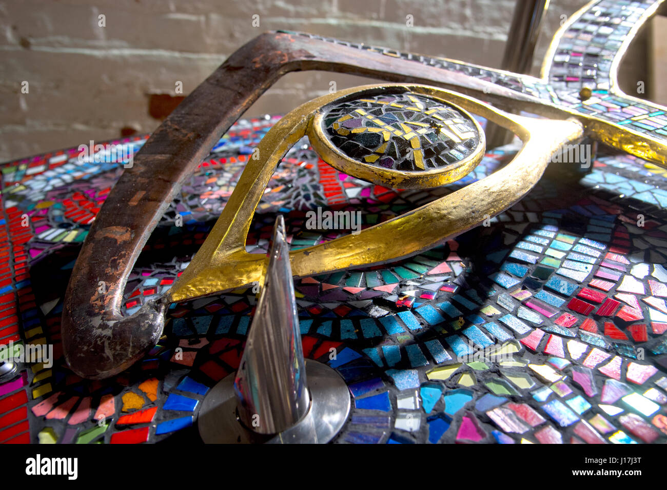 Artist Guy Portelli, known for his appearance on Dragon’s Den, will ...