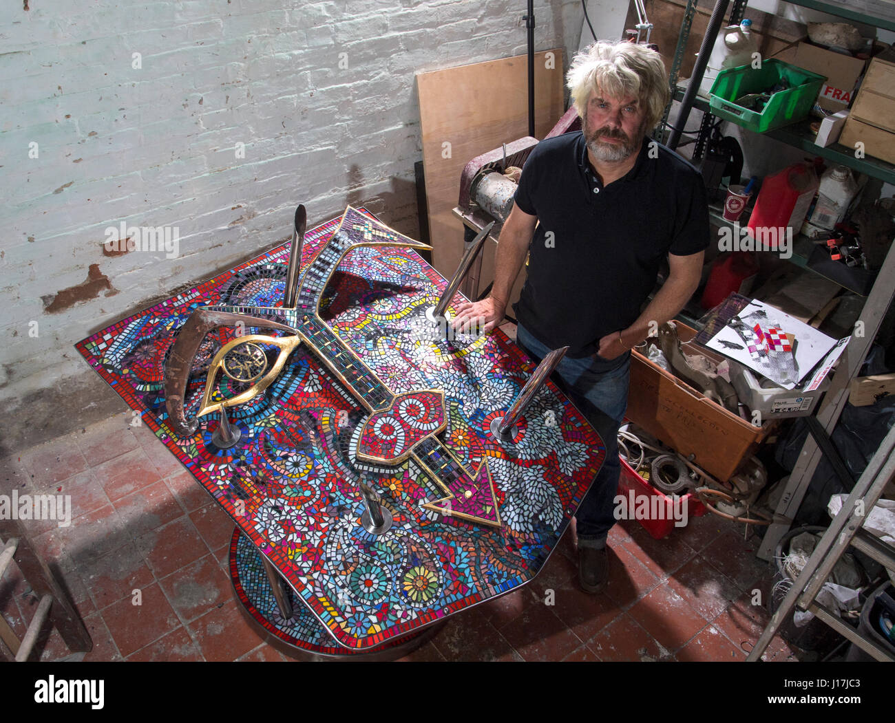 Artist Guy Portelli, known for his appearance on Dragon’s Den, will ...