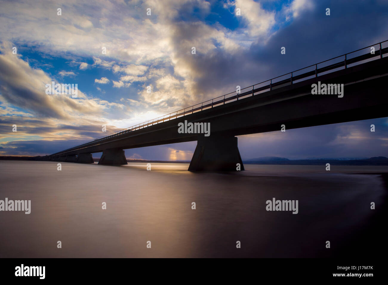 Concrete bridge iceland hi-res stock photography and images - Alamy
