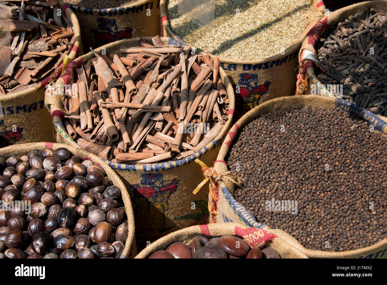 India, State of Kerala, port city of Cochin. Spice market Stock Photo ...
