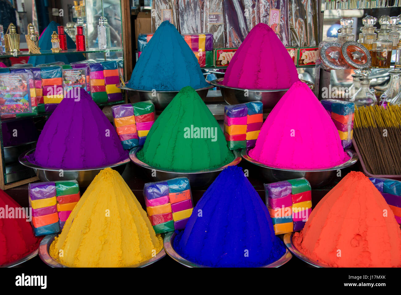 India, State of Kerala, port city of Cochin. Local market, colorful ...