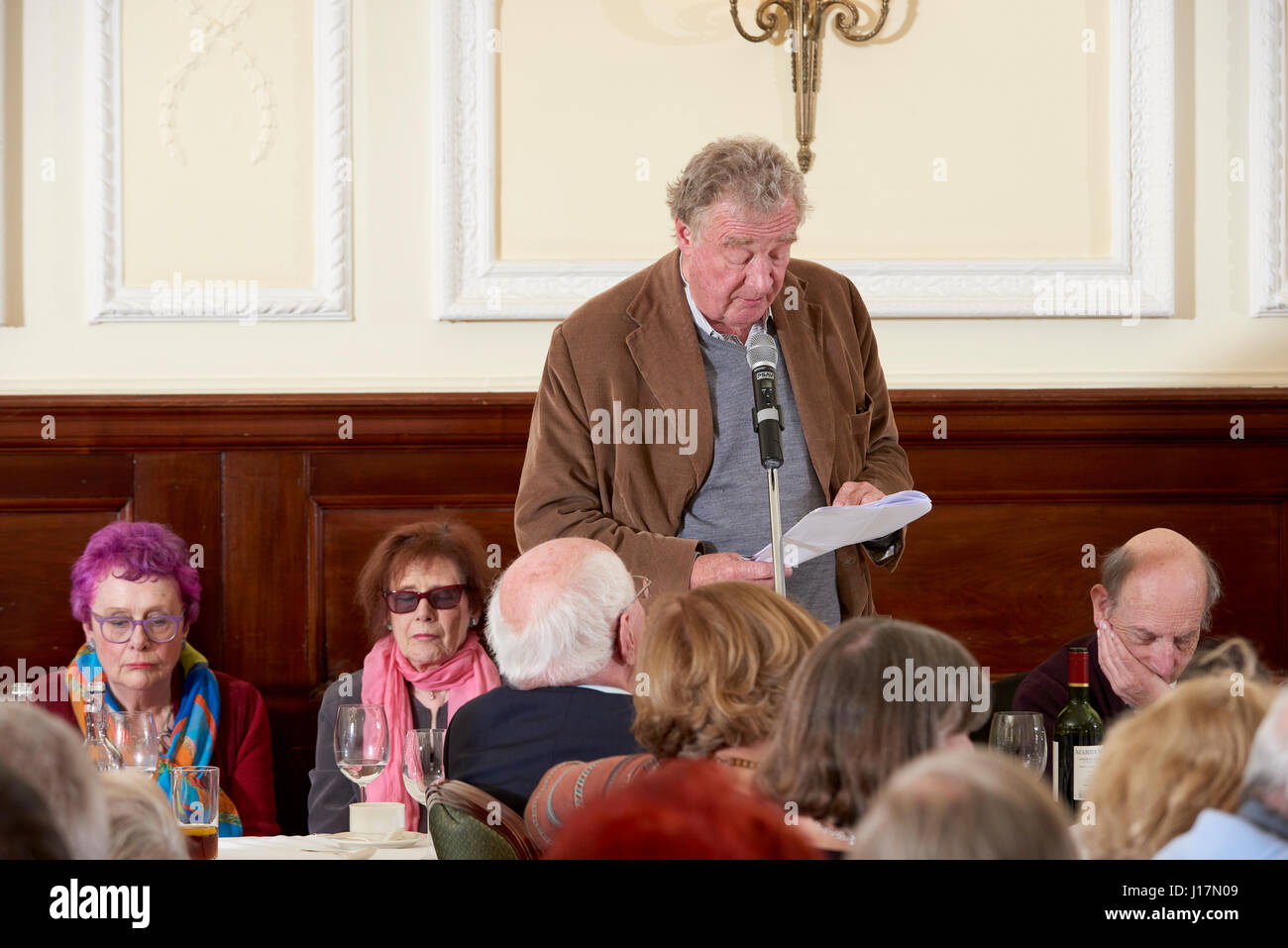 Christopher Sykes at the Oldie Literary Lunch 11-04-17 Stock Photo - Alamy