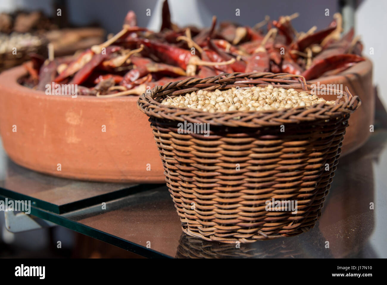 India, State of Kerala, port city of Cochin. Spice market Stock Photo ...