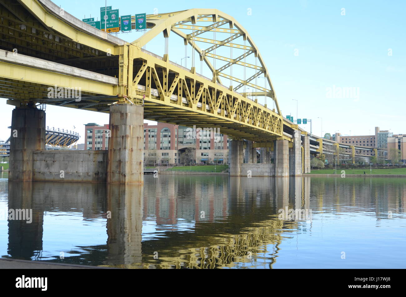 Alternate angle hi-res stock photography and images - Alamy